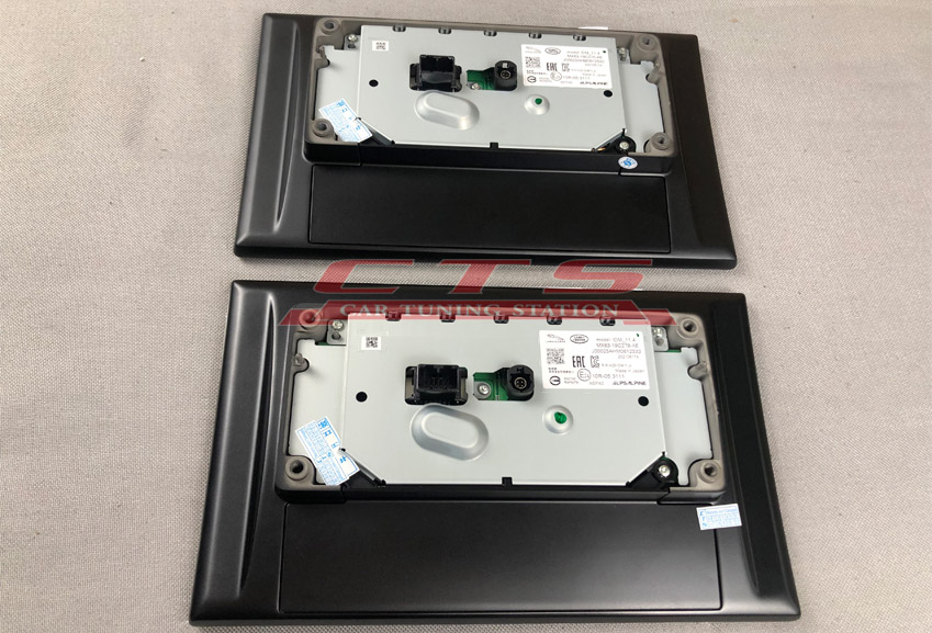 Land Rover Defender center bigger display