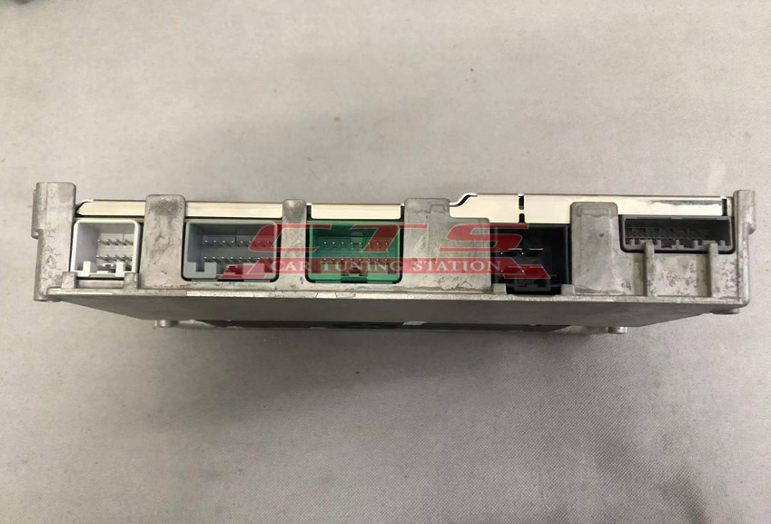 Meridian audio system(700W) for land Rover defender after 2020